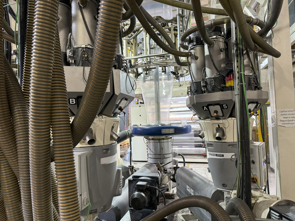 Производитель пакеты для курьерских служб